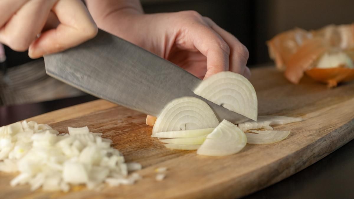 Beneficios para la salud de comer cebolla cruda todos los días