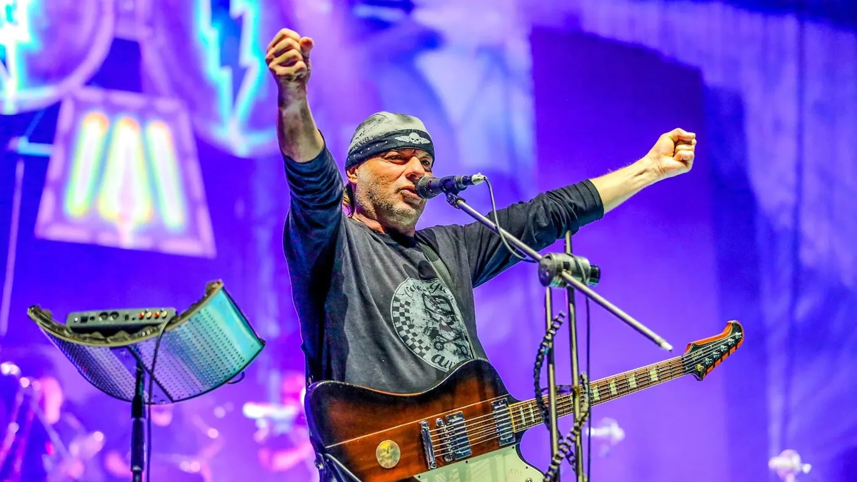 La Renga paseó toda su potencia en un recital épico en el Fin del Mundo