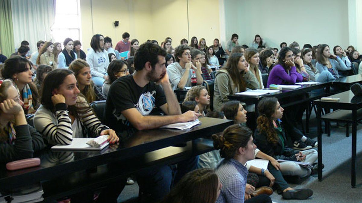 Poca presencia de mujeres en cargos universitarios