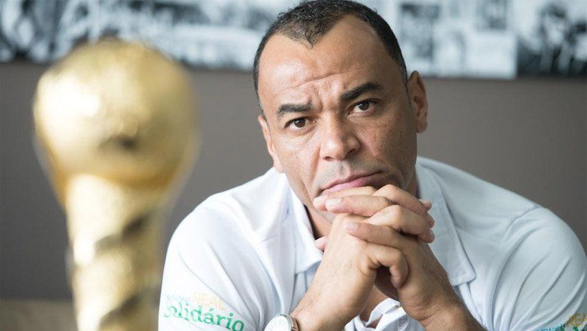 Cafú emocionó al hablar por primera vez de la muerte de su hijo