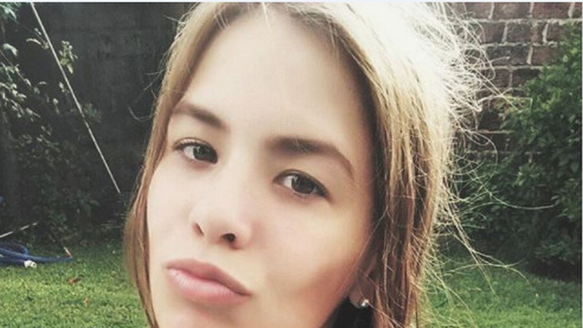 ¡La tenía escondida! La sensual hermana de Fritzler