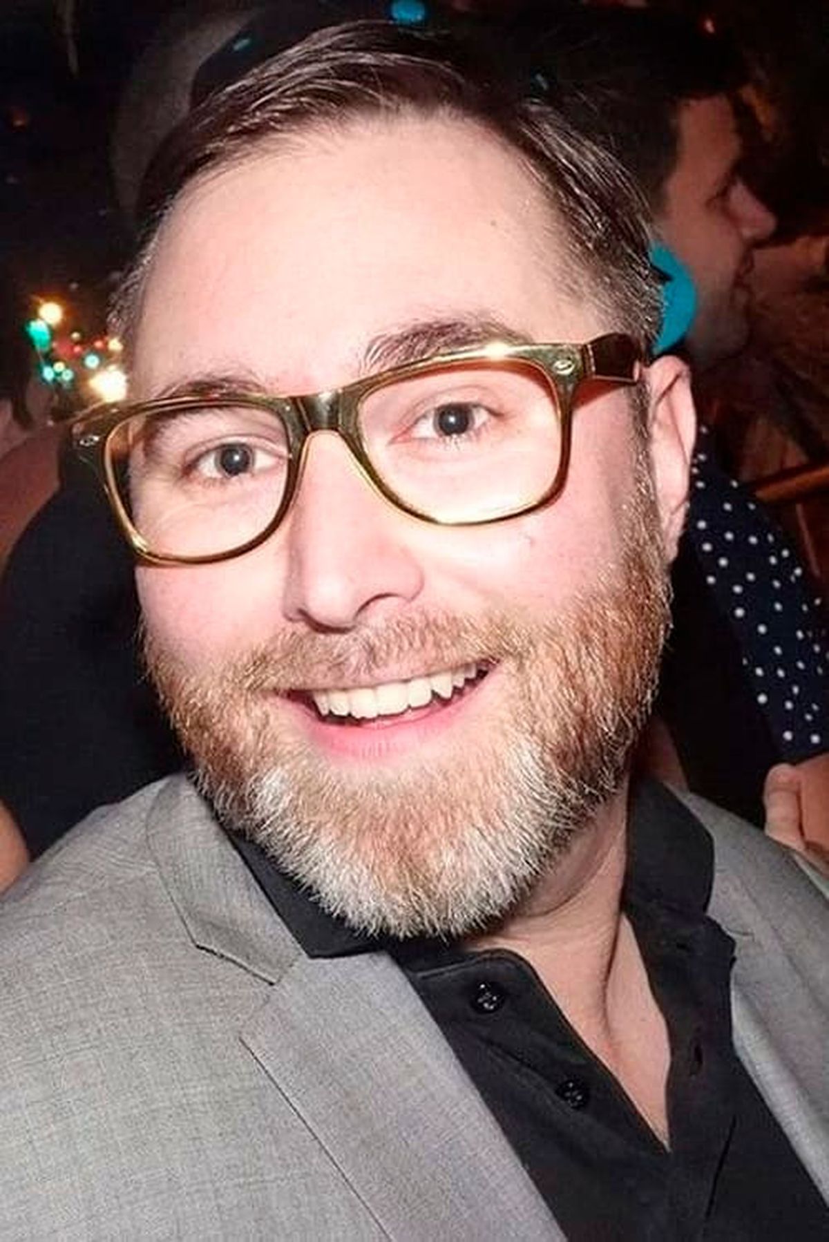 De no creer, así luce el actor que interpretó al hermano malvado de Matilda