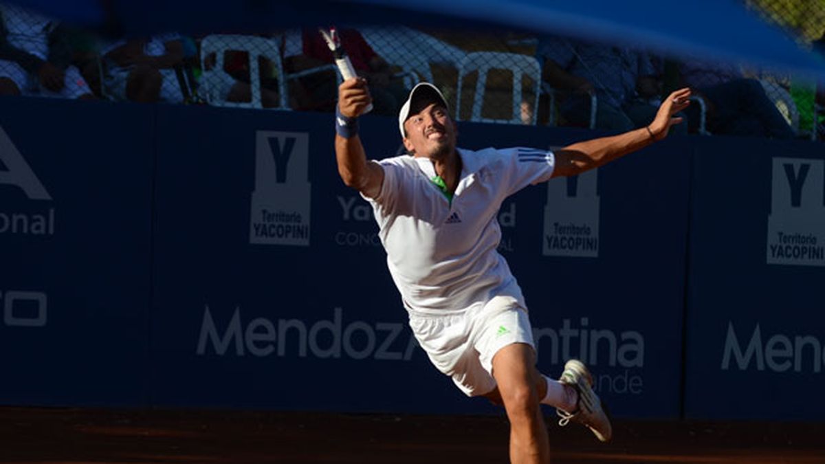 Martín Alund venció a Galdón y festejó su primer título de local