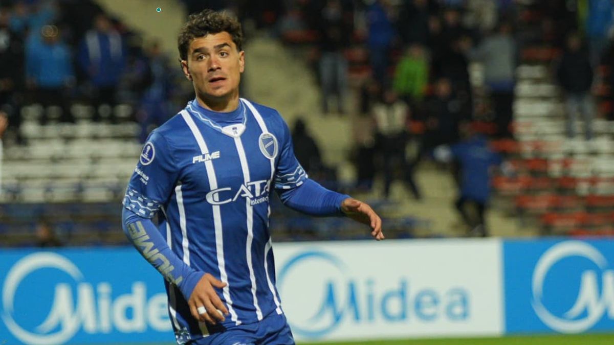 Luca Martínez Dupuy marcó el gol que le dio a Godoy Cruz el pasaje directo a octavos de la Copa ...