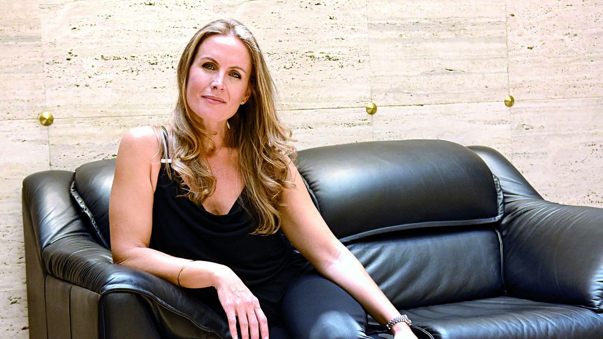 La conductora de TV mendocina que hizo carrera en el exterior y no ...