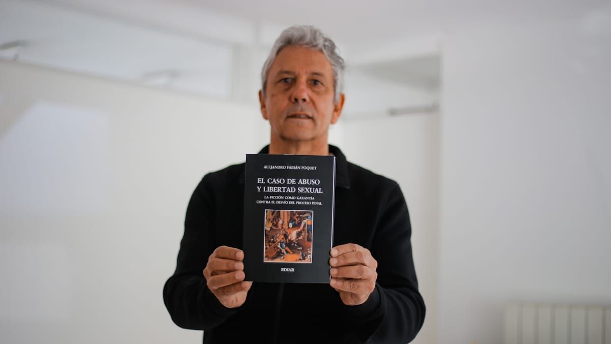El abogado Alejandro Poquet y su nuevo libro: un delito sexual que ...