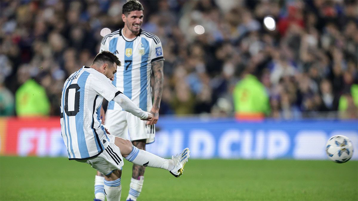 El gran remate de Messi ante Paraguay que casi se convirtió en gol olímpico