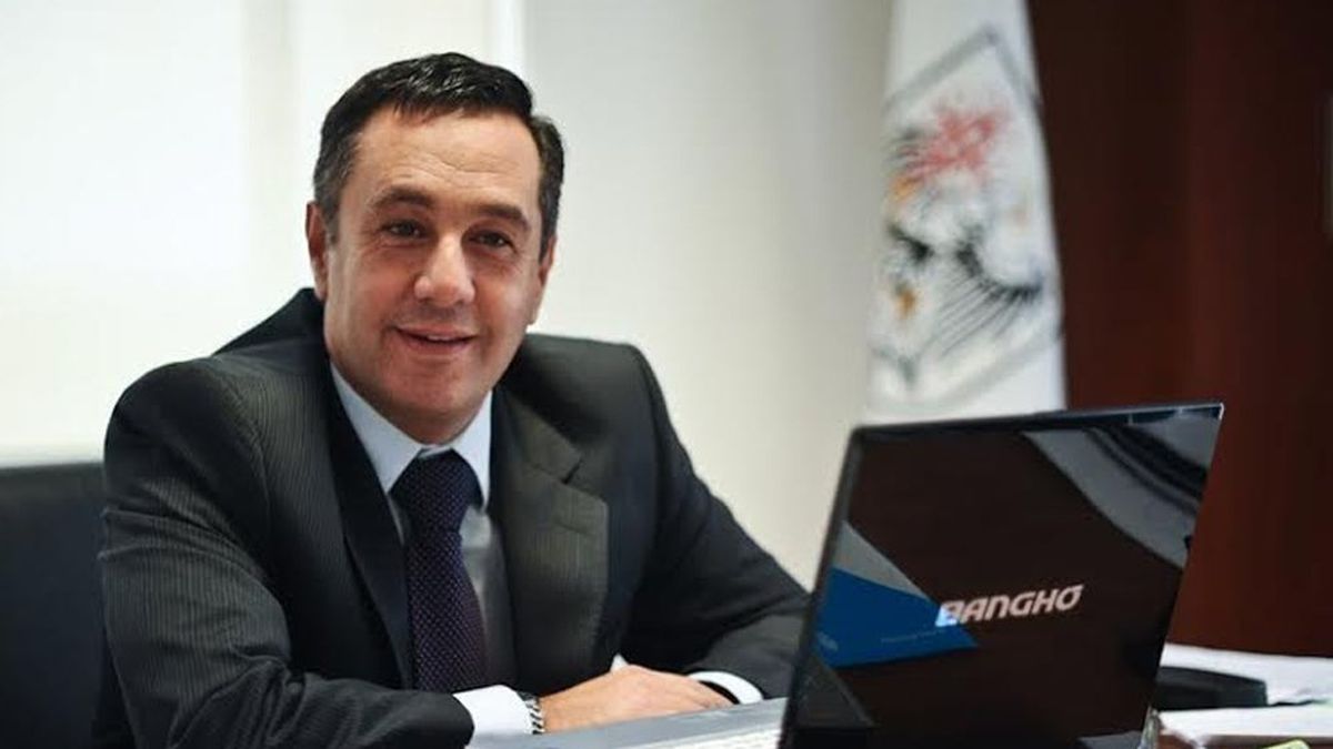 El ministro Finocchiaro fue dado de alta