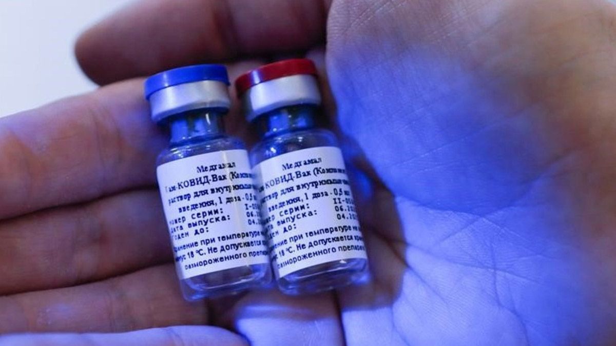 Nueva cepa de coronavirus: Rusia dice que su vacuna también es eficaz