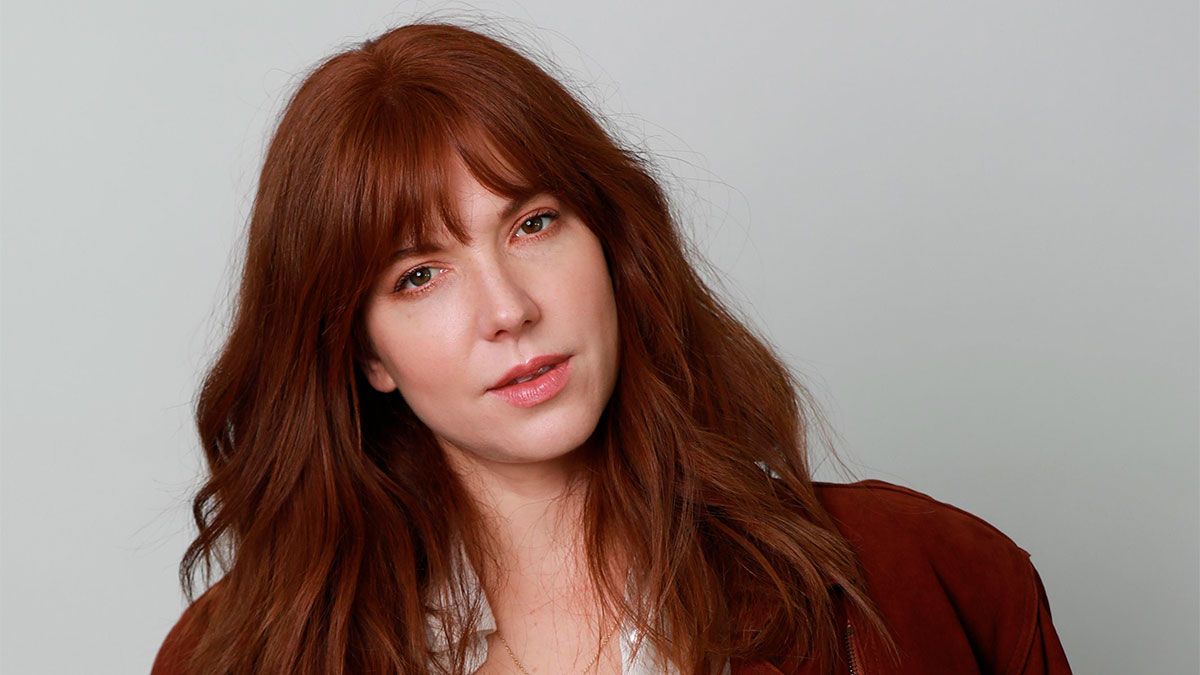 De qué va Volver a florecer, la serie de Netflix que arrasa con su ...