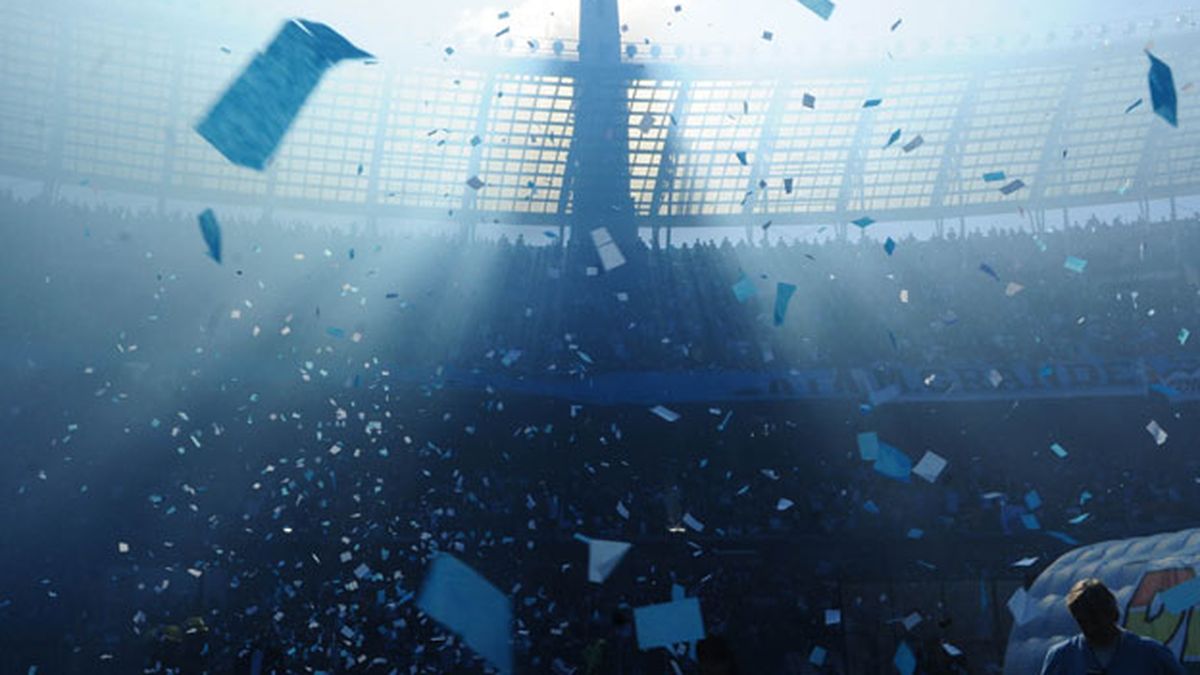 Los hinchas de Racing festejan su día