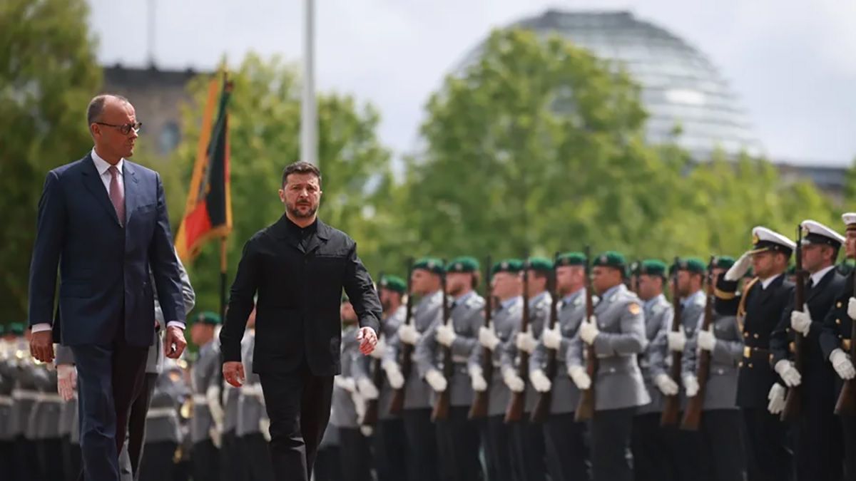 Volodimir Zelenski visita Alemania en busca de más apoyo militar para ...