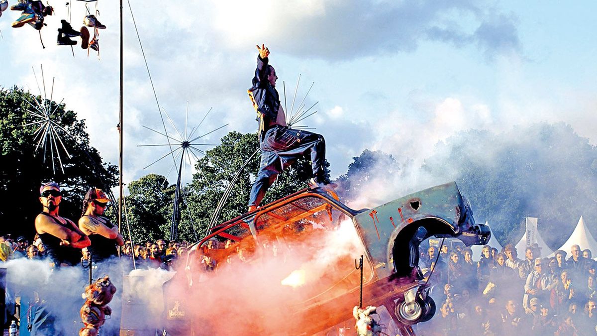 El arte escénico toma las calles