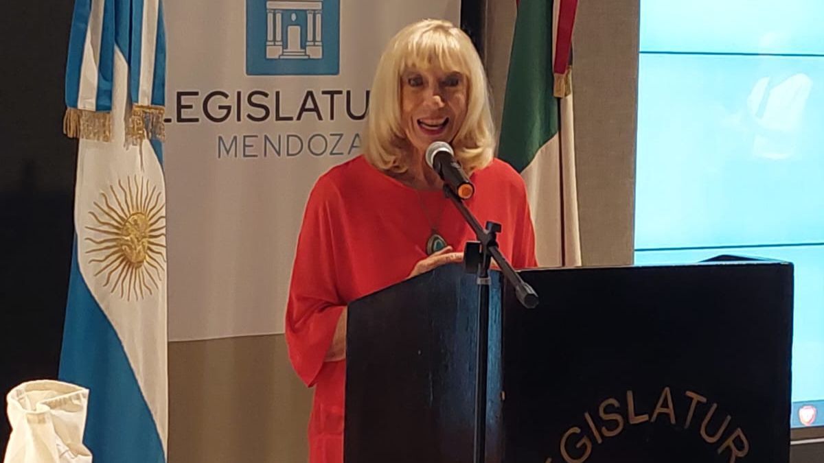 Lila Levinson quiere volver a conducir la Vendimia y sus colegas ...