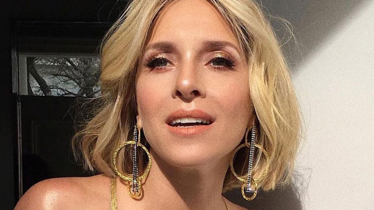 Carla Peterson hizo la presentación oficial de su cola