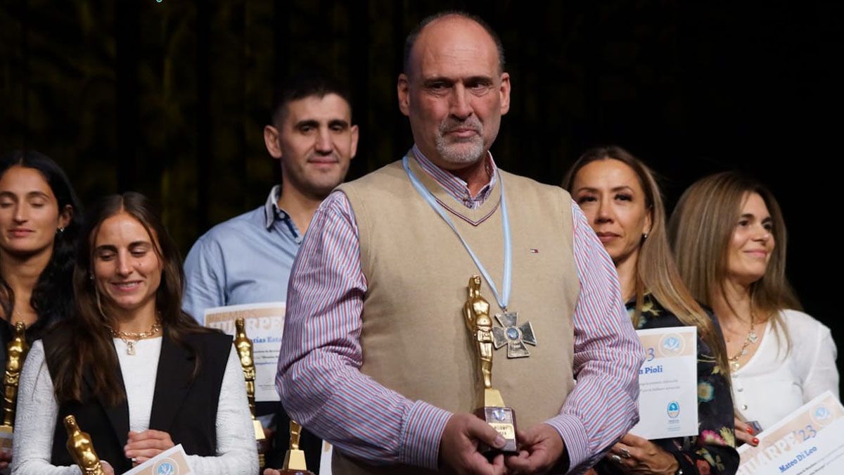 Rodrigo Isgró, feliz con el Huarpe y la Cruz al Mérito: Es un honor ...