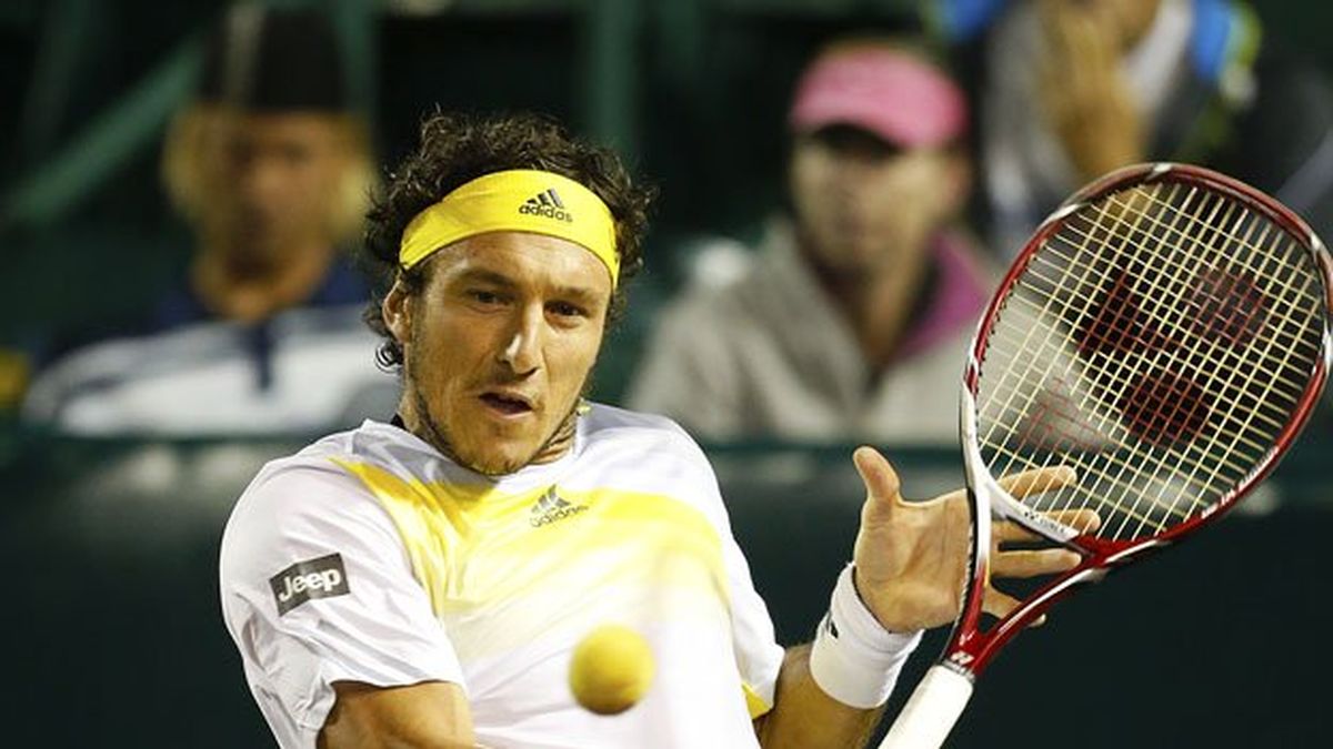 Mónaco, defensor del título, debutó ganando en el ATP de Houston