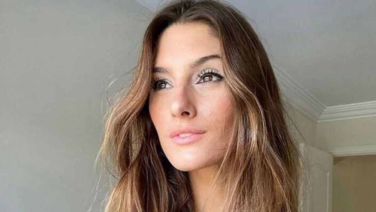 ¡Virales! Locura por las fotos de Lola Latorre en bikini colaless desde las playas de Miami