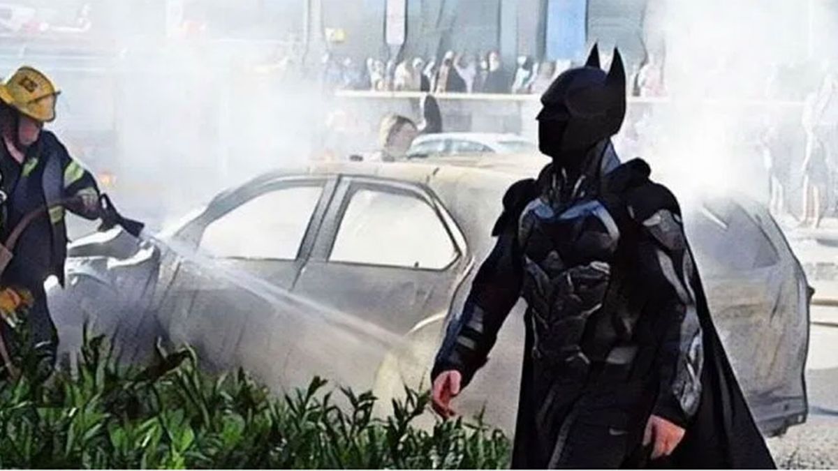 Video: en medio de los disturbios en Estados Unidos apareció Batman