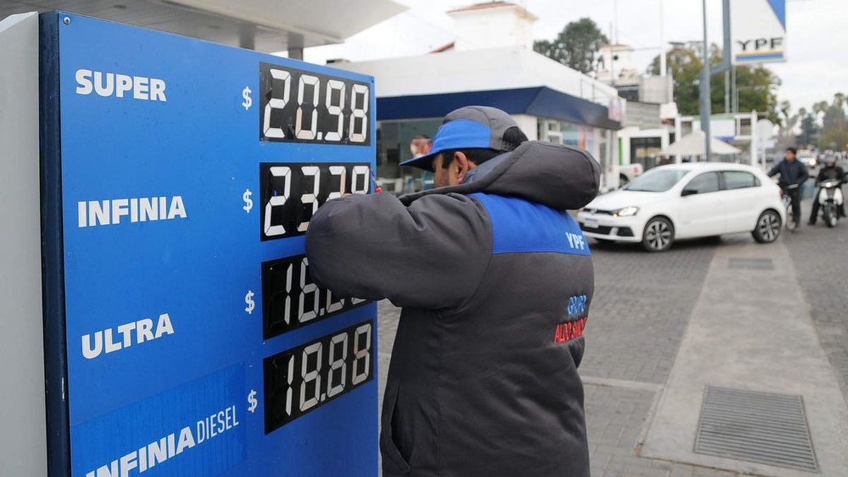 Duró poco: analizan un aumento en las naftas