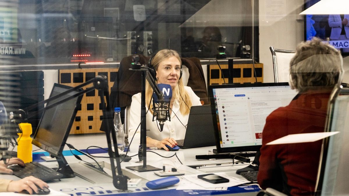 Sara González cumplió 20 años en Primeras Voces y aseguró que la radio ...