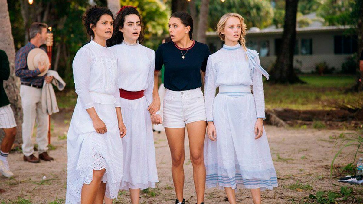 De qué va la serie Club de buceo