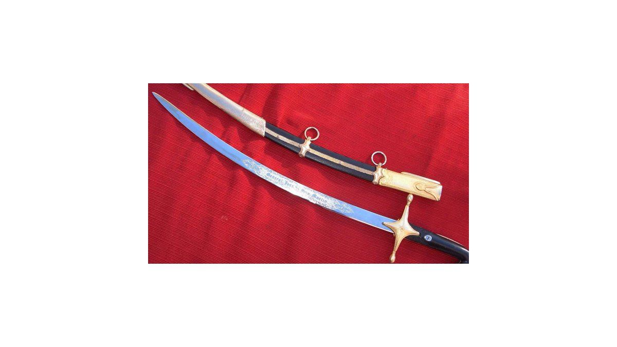 La apasionante historia del sable de San Martín