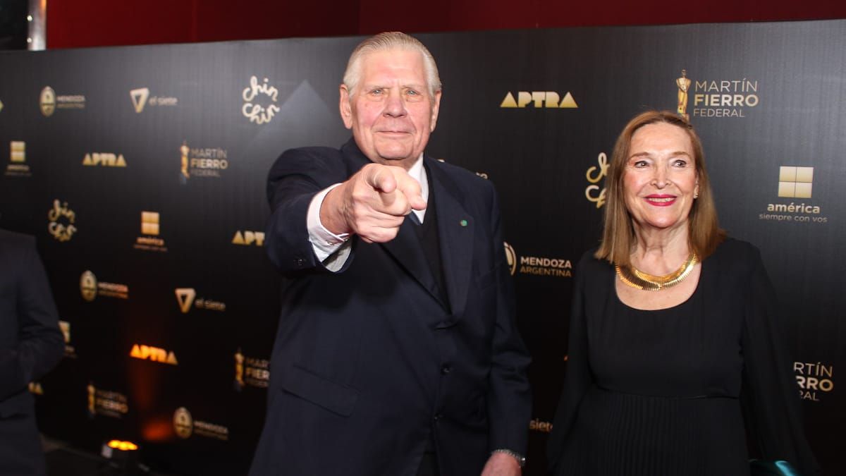 Marcelo Romanello fue reconocido por APTRA por más de 50 años de televisión