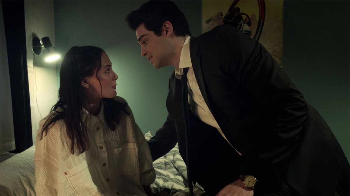 La serie que bate récords en Netflix: tiene 8 capítulos y es la más vista