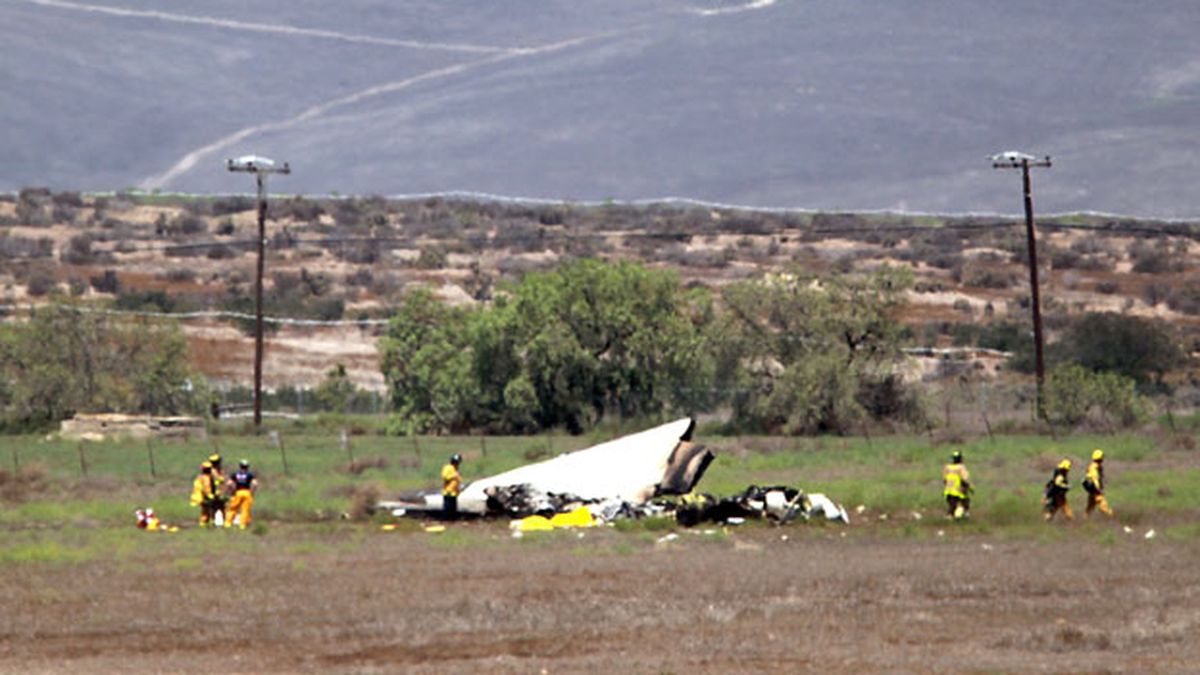 Al menos tres muertos tras el choque de dos avionetas en pleno vuelo en Estados Unidos