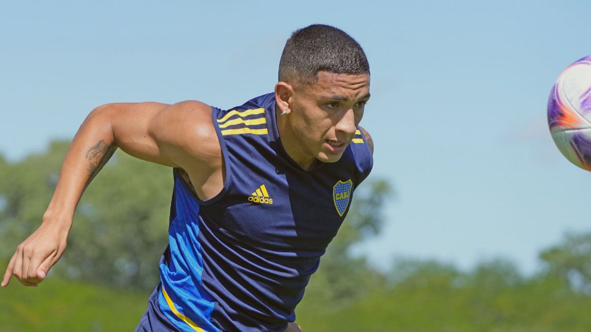 Equi Fernández volvió a Boca y es el primer refuerzo para Ibarra