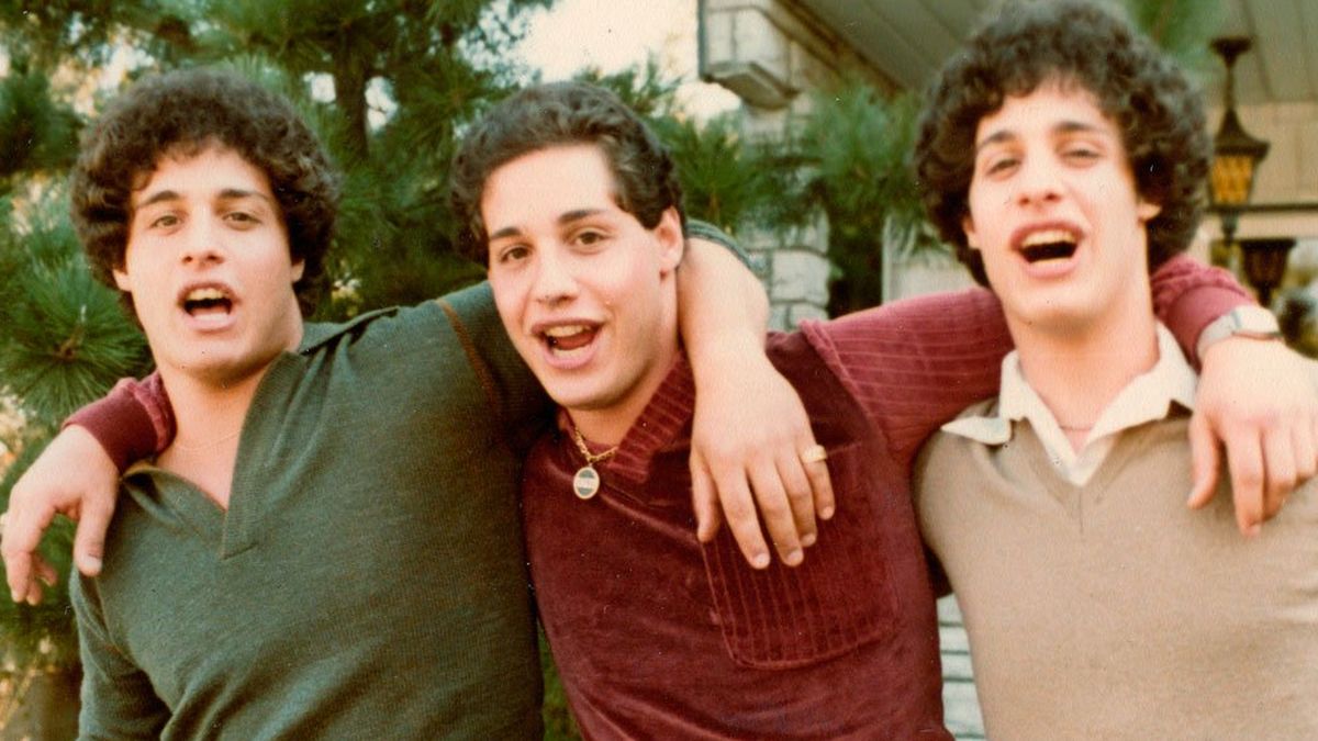 Documental presenta el oscuro relato de trillizos separados al nacer