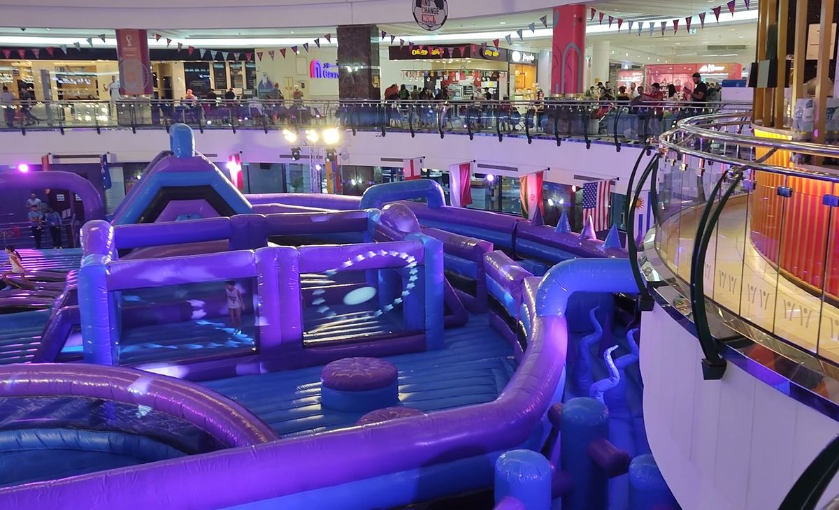 Mundial Qatar 2022: pocas compras, mucho color y fútbol