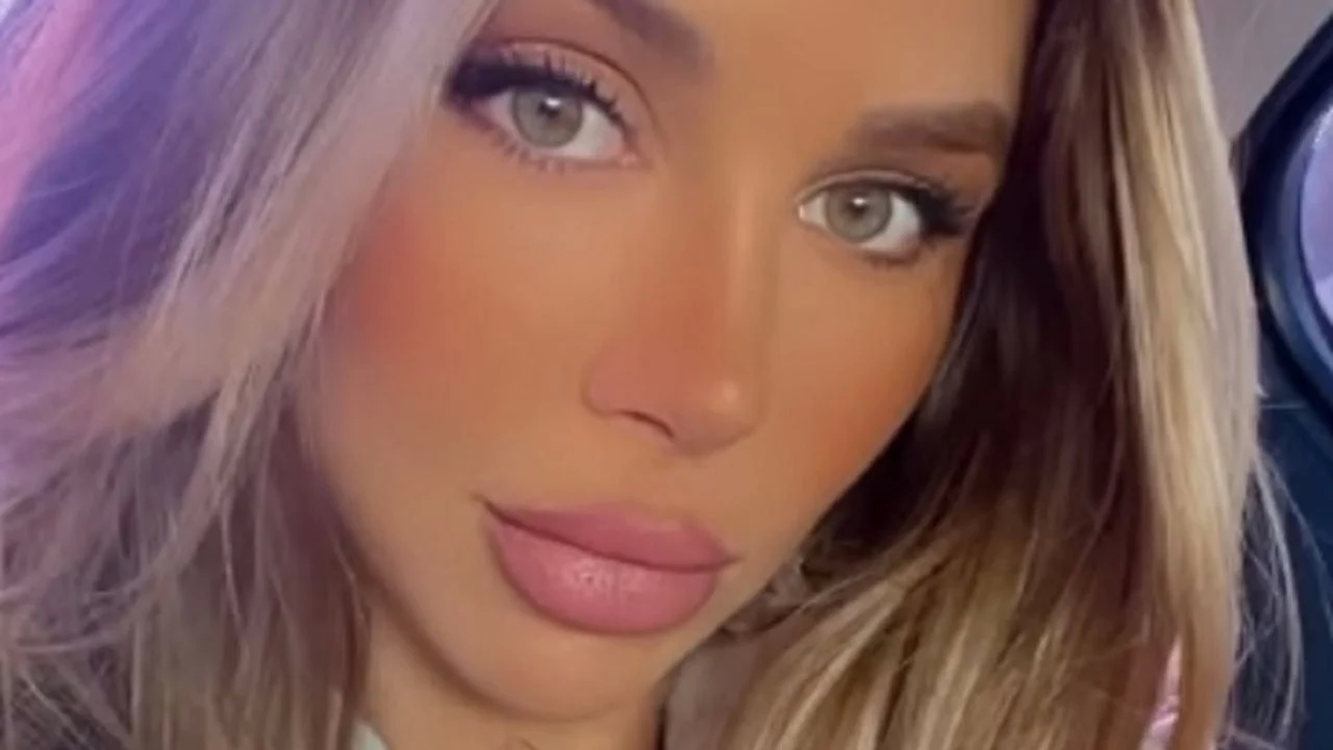 Romina Malaspina se suma a las ultra transparencias Barbiecore y ...