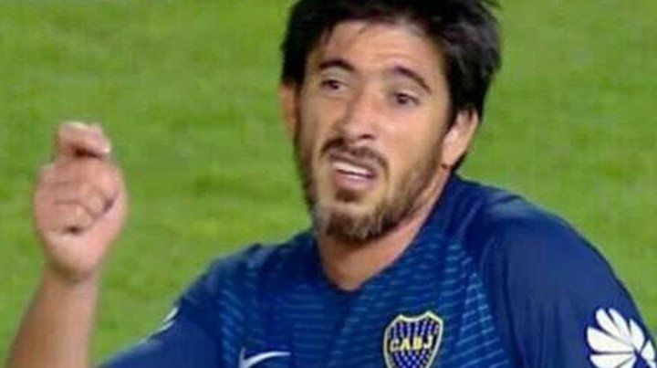 Se supera día a día: adiviná quién fue el primer amonestado en el ...