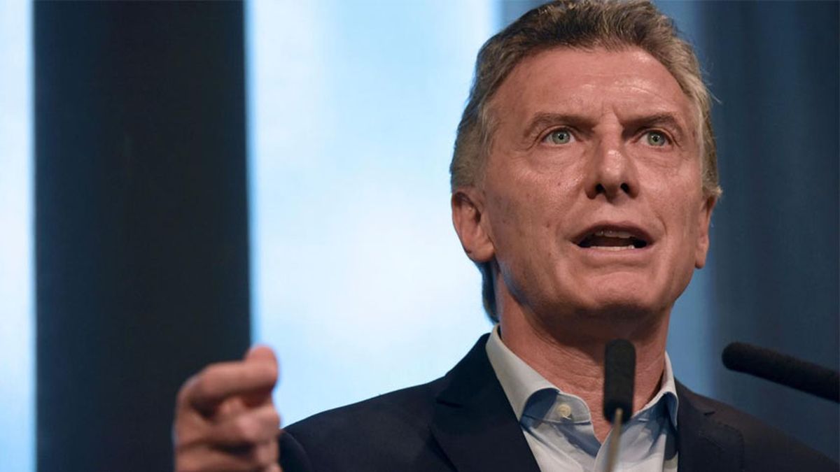 Macri reúne a su Gabinete con la mirada puesta en el dólar y el riesgo país