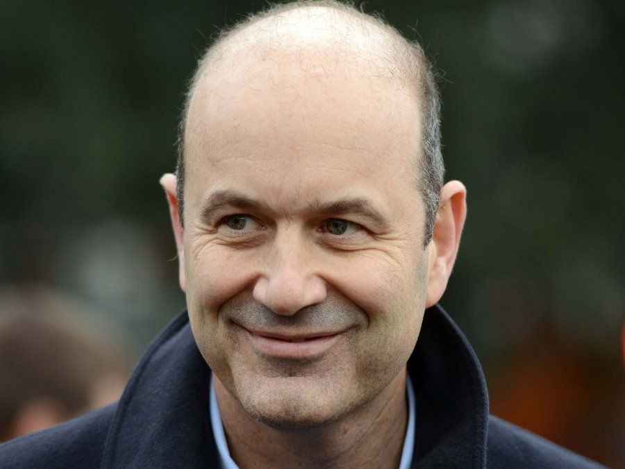 Sturzenegger dijo que la política del Central apunta a lograr una ...