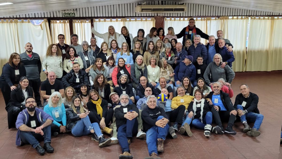 Cumplió 50 años de vida Cepada, una escuela de vóleibol y de vida