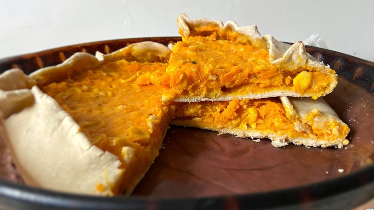 Tarta de zapallo y cebolla caramelizada, la receta riquísima y fácil