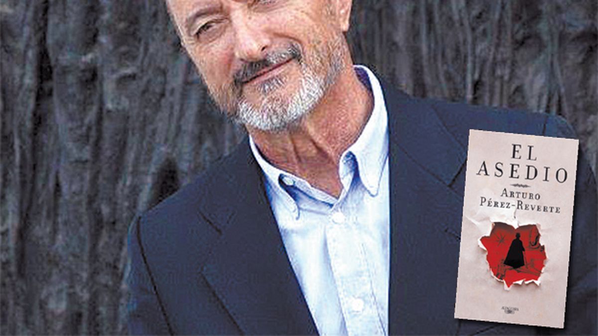 El asedio, de Pérez-Reverte, gana el Dagger de novela negra