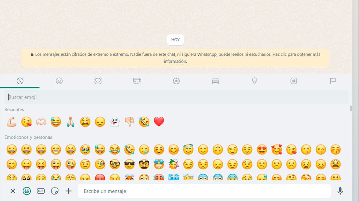 Cómo es el paso a paso en WhatsApp Web para reemplazar palabras por emojis