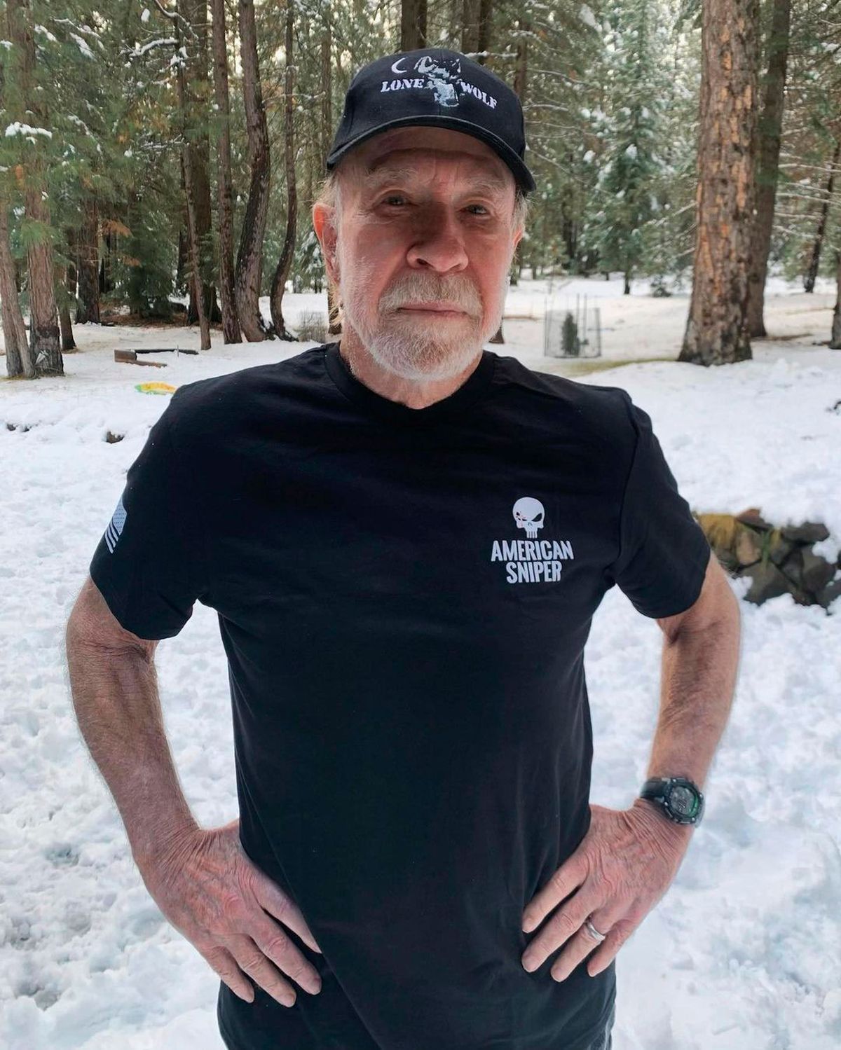 Toma aire al conocer como luce el actor Chuck Norris a sus 84 años