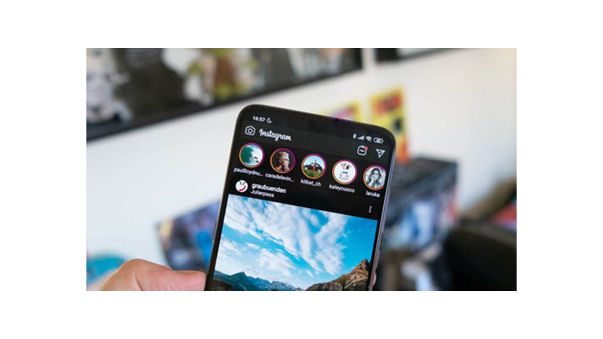 Cómo activar el modo nocturno de Instagram