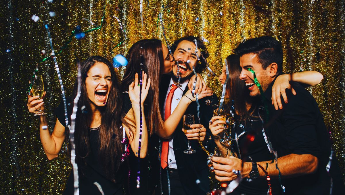 ¿Qué significa salir de fiesta todos los fines de semana?