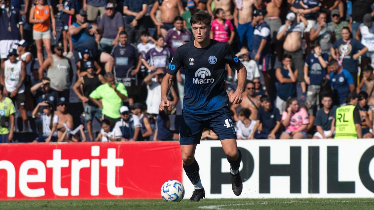 Sheyko Studer encontró su continuidad en el fútbol en Independiente ...