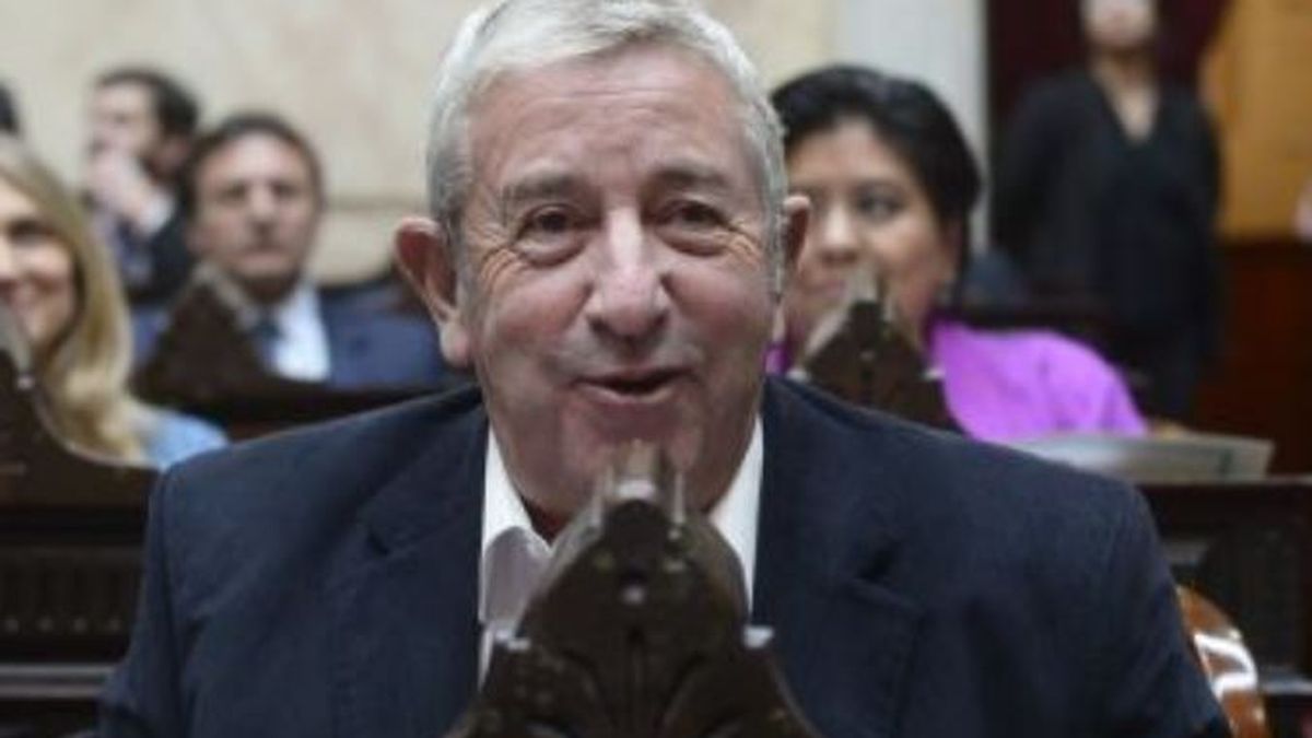 Julio Cobos admitió que evalúa su retiro de la actividad política