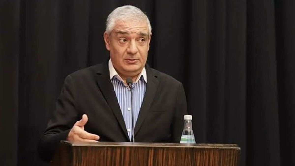 Isabelino Rodríguez, de los estacioneros, dijo que la nafta debería ...