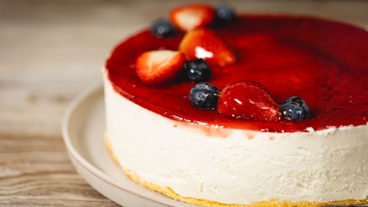 Cheesecake de frutos rojos sin horno: la receta fácil, rápida y libre ...