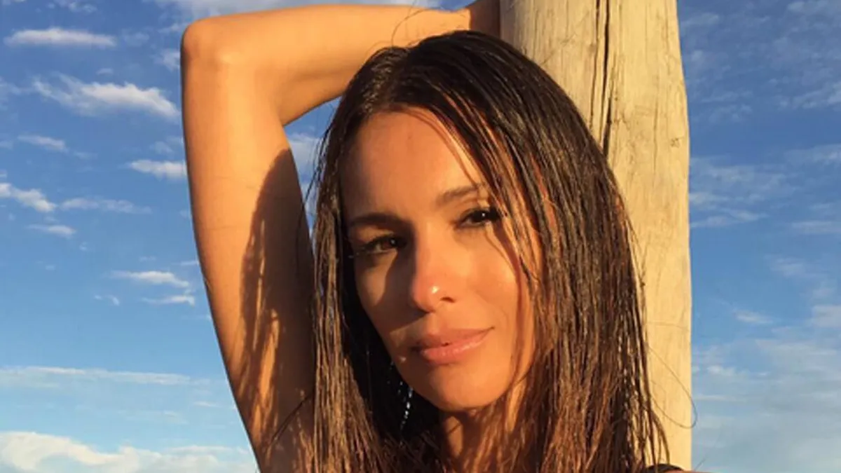 A sus 46 años, Pampita se suma al cowboy en clave transparencias off ...