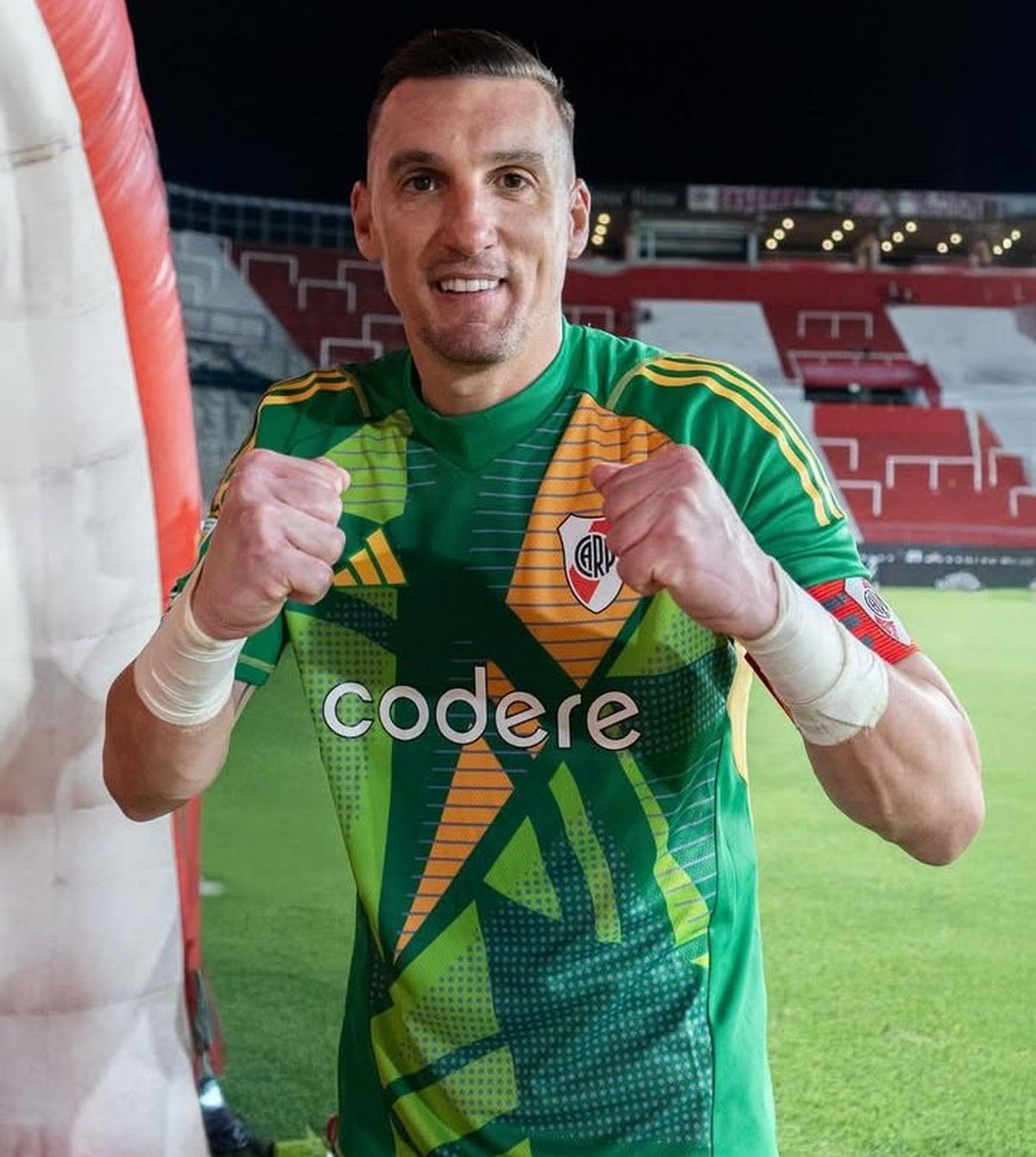 Franco Armani busca superar una gran marca que tiene el Pato Fillol en ...